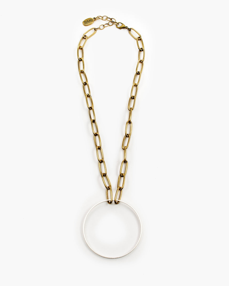 Kit Kat Paperclip Chain Circle Necklace – Julio Designs Store